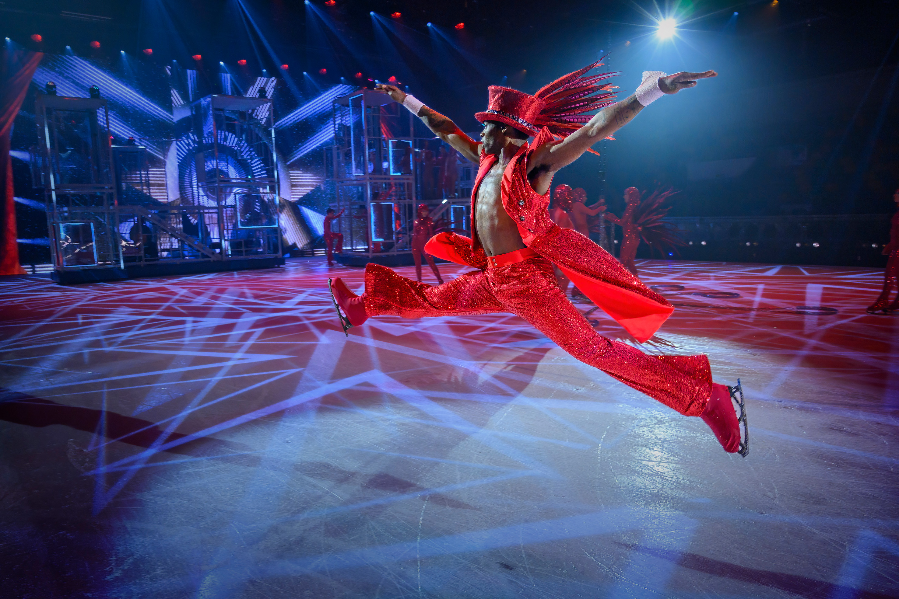 Holiday on Ice opent het nieuwe jaar in Rotterdam met HORIZONS ...