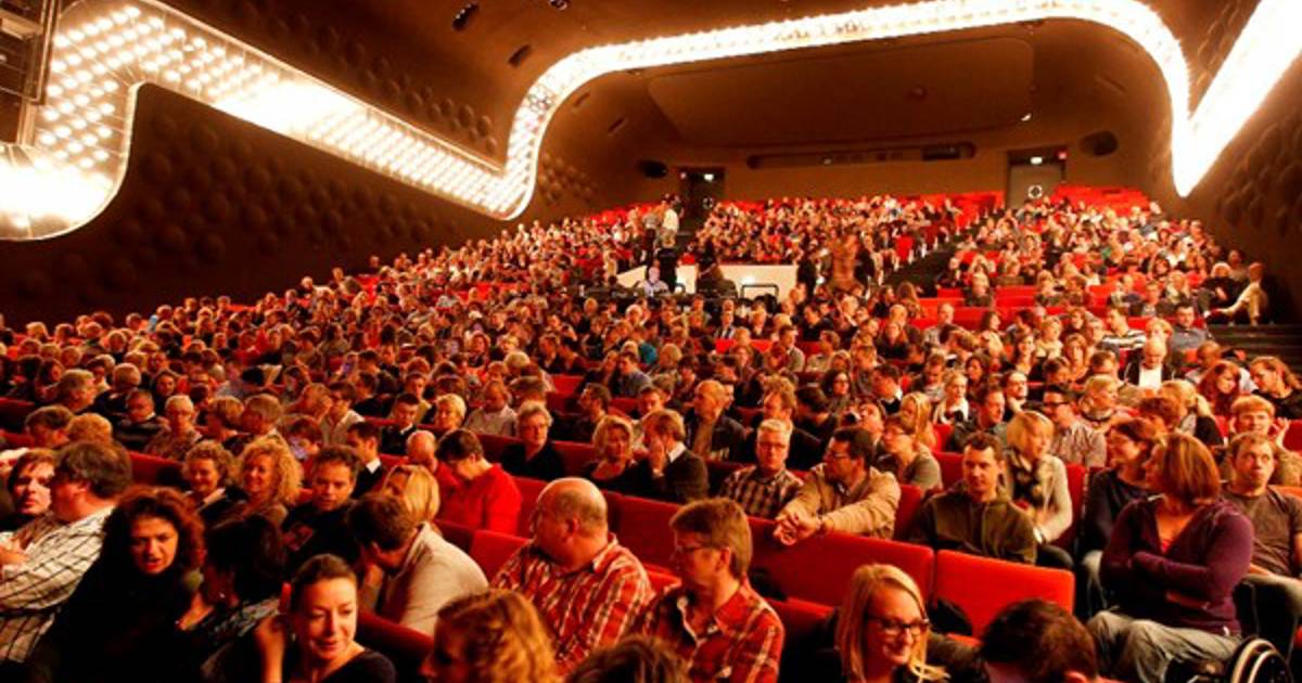 Dit hebben theaters voor je in petto in seizoen 22/23 - Uitagenda Rotterdam