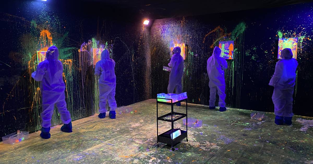 Laat je creativiteit de vrije loop in de Spetter & Paint Room ...