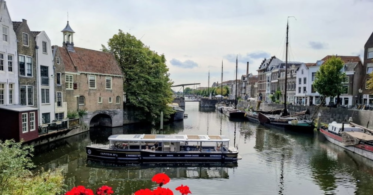 Vanuit Delfshaven de natuur in: nieuwe vaarexcursie - Uitagenda Rotterdam